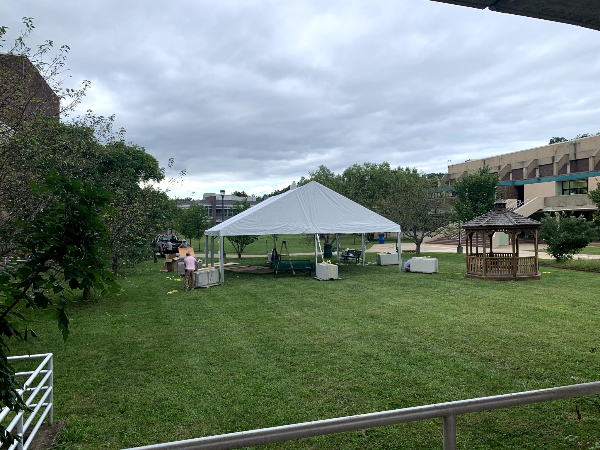 Our Expert Guide to Outdoor Canopy Tents | Rainier Tent